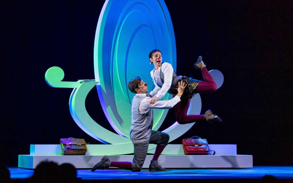 Do Re Gi Ra Sol ¡Clown! – Casa de los Coroneles